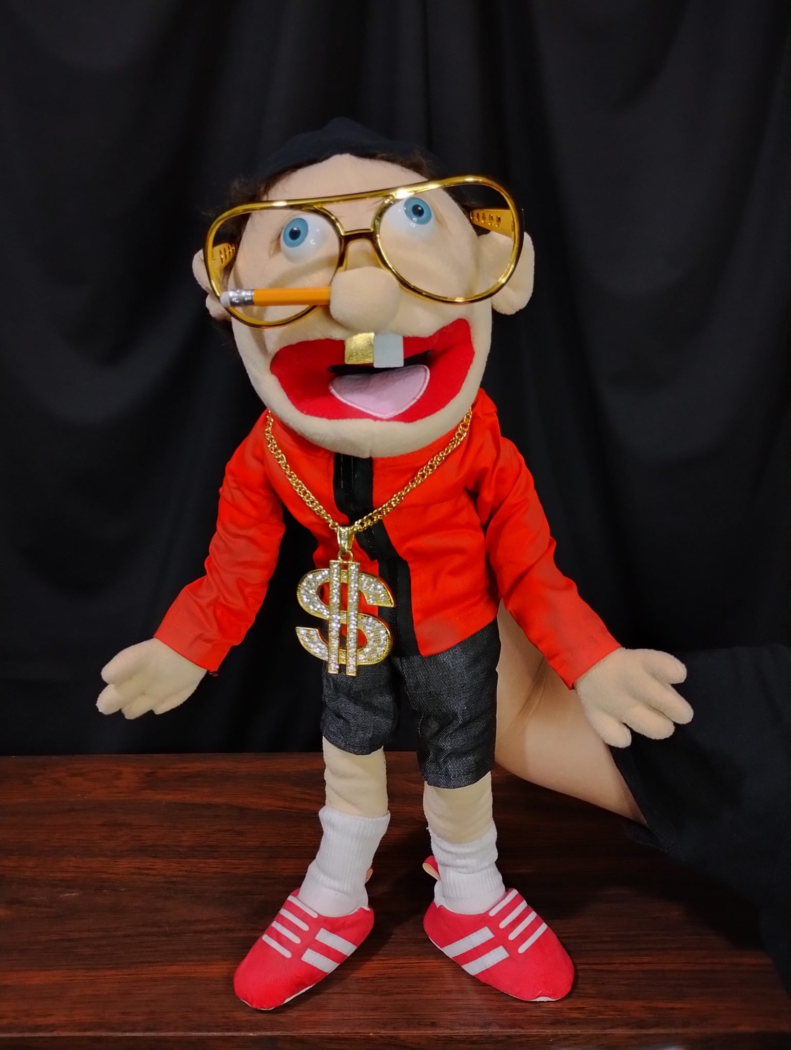 Muñeco Ventriloquia 60cm – Komienza la Función