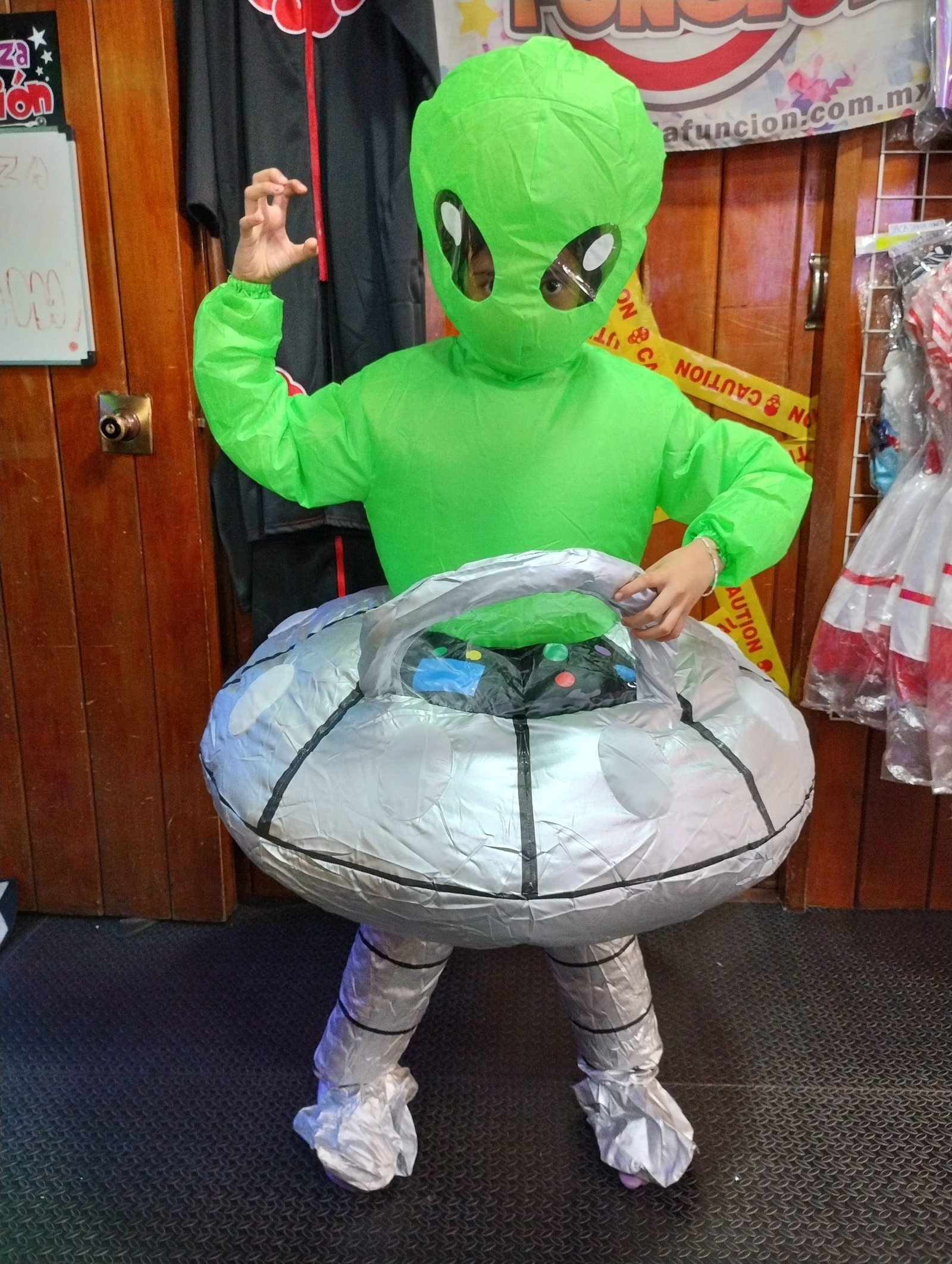 Disfraz Alien verde en Nave – Komienza la Función