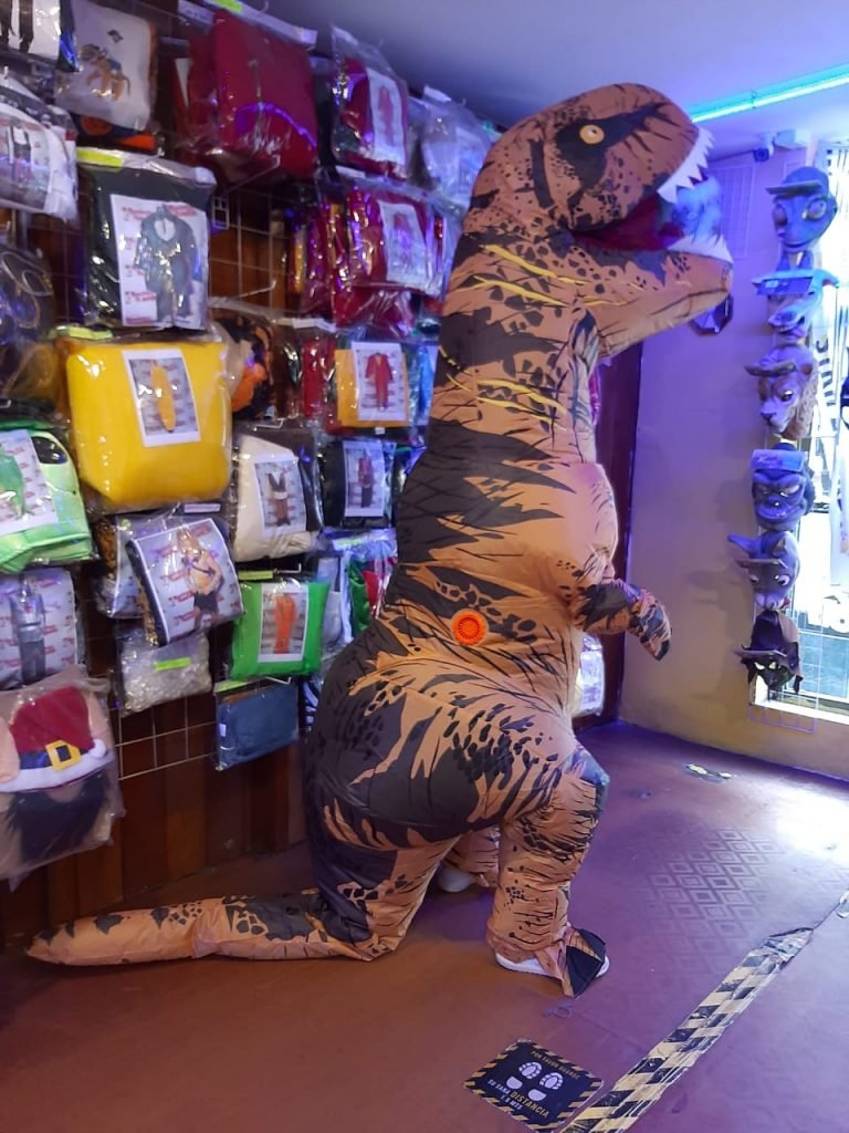 Disfraz inflable Dinosaurio T-Rex café – Komienza la Función