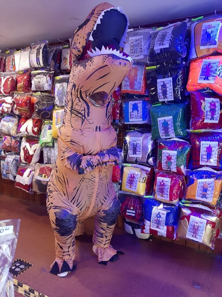 Disfraz inflable Dinosaurio T-Rex café – Komienza la Función