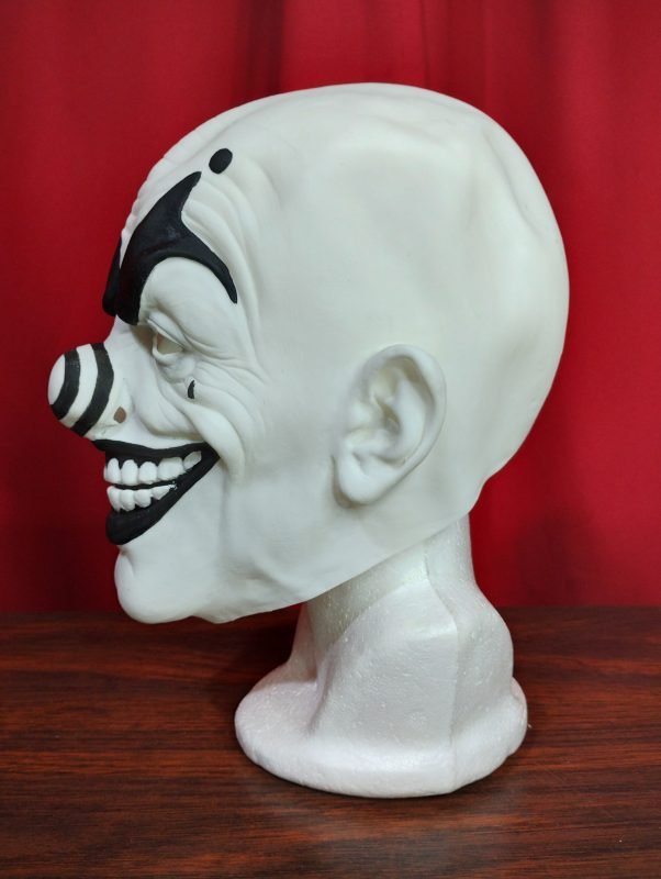 Mascara Payaso blanco y negro – Komienza la Función